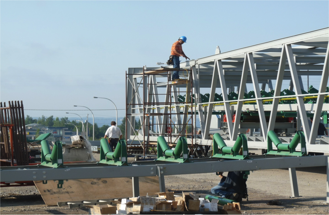 INDUSTRIAL - Métal Perreault